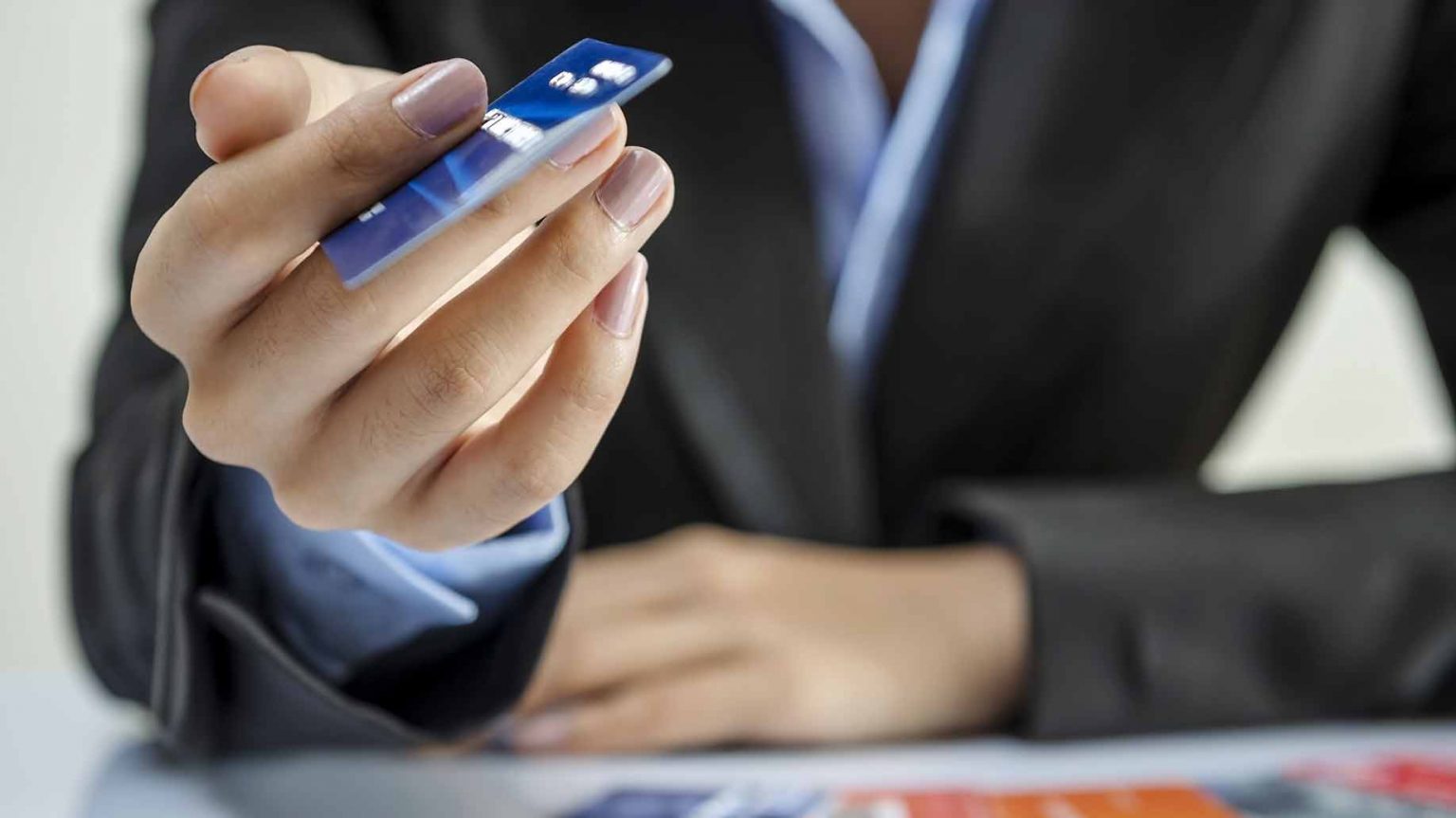 8 Cardholder Training Best Practices To Start Using Right Now